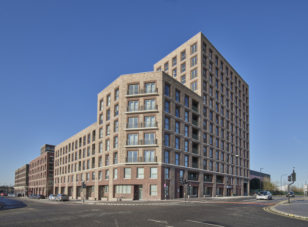 Gallions Point, E16 - HomeViews