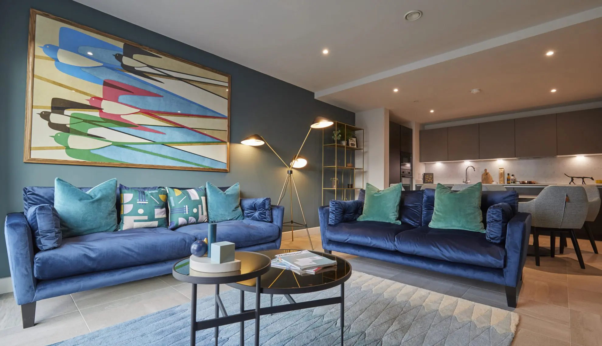 Moda Living - HomeViews