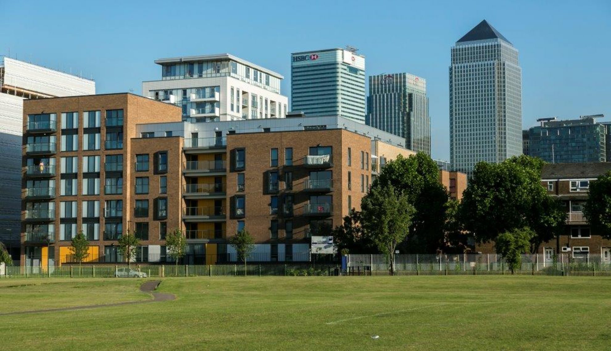 10 best places to live in Poplar - HomeViews