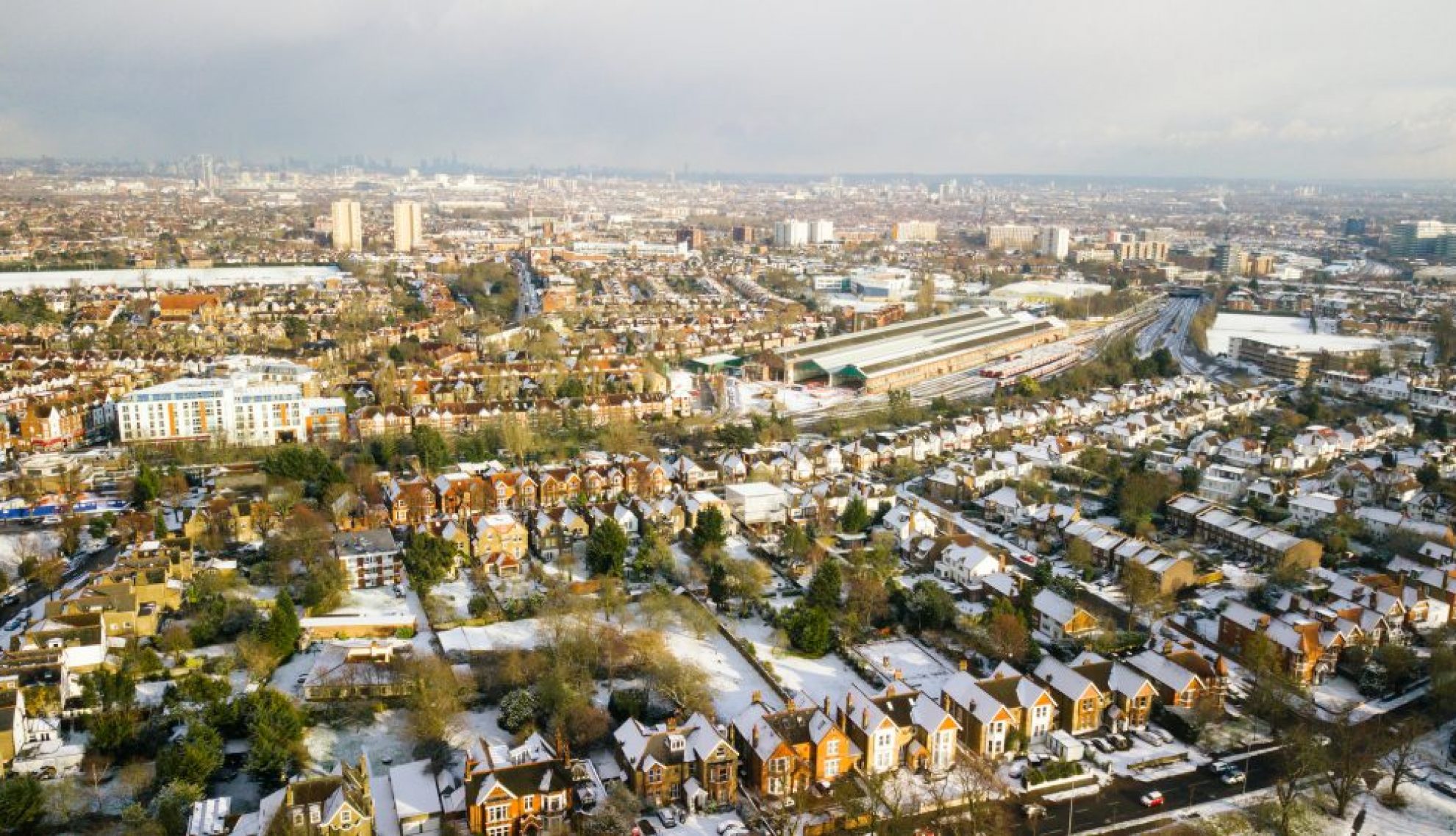 NW10 London postcode: Residents rate their streets - HomeViews