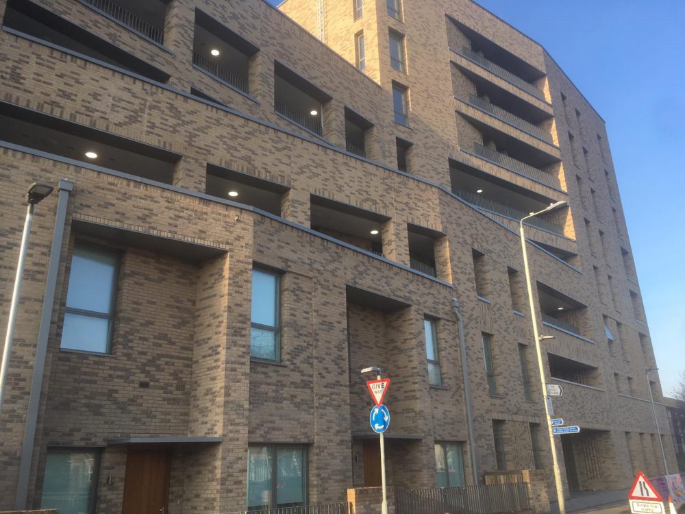 Reviews of Weavers Quarter, IG11 | HomeViews