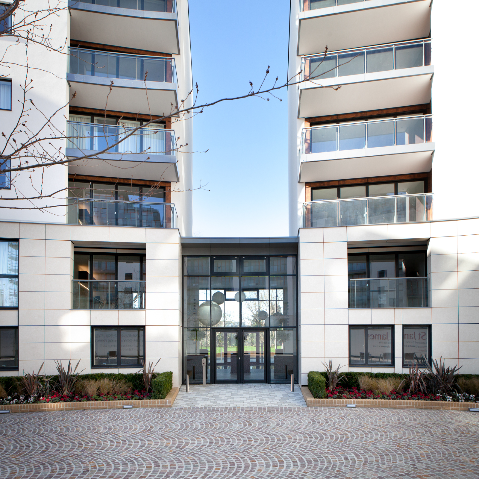Folio London at Kew Bridge, TW8 - HomeViews