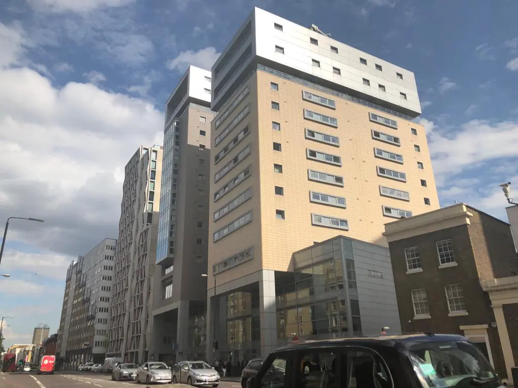 58 Commercial Road, E1 - HomeViews