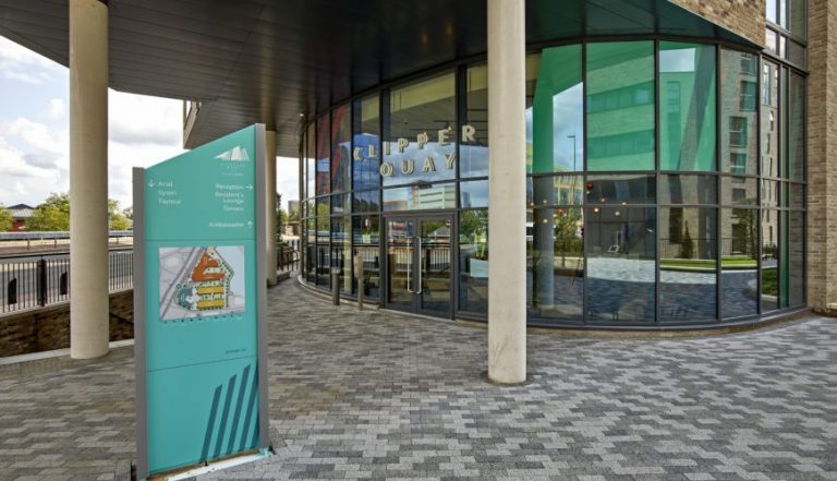 Clippers Quay, M50 Reviews | HomeViews