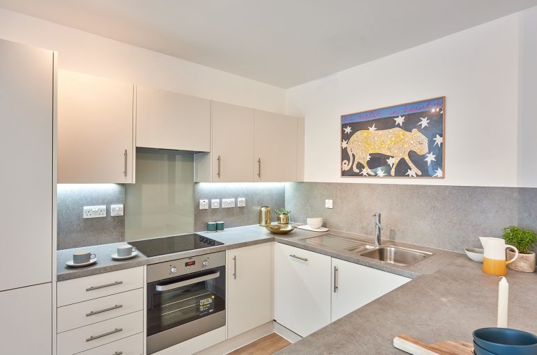 The Wullcomb, LE1 Reviews | HomeViews