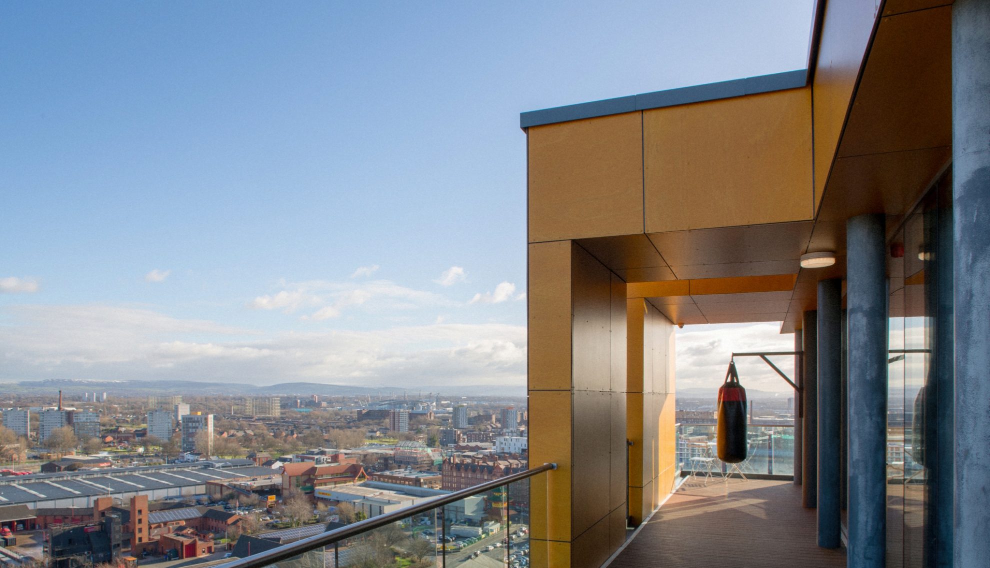 Broadside, M4 - HomeViews